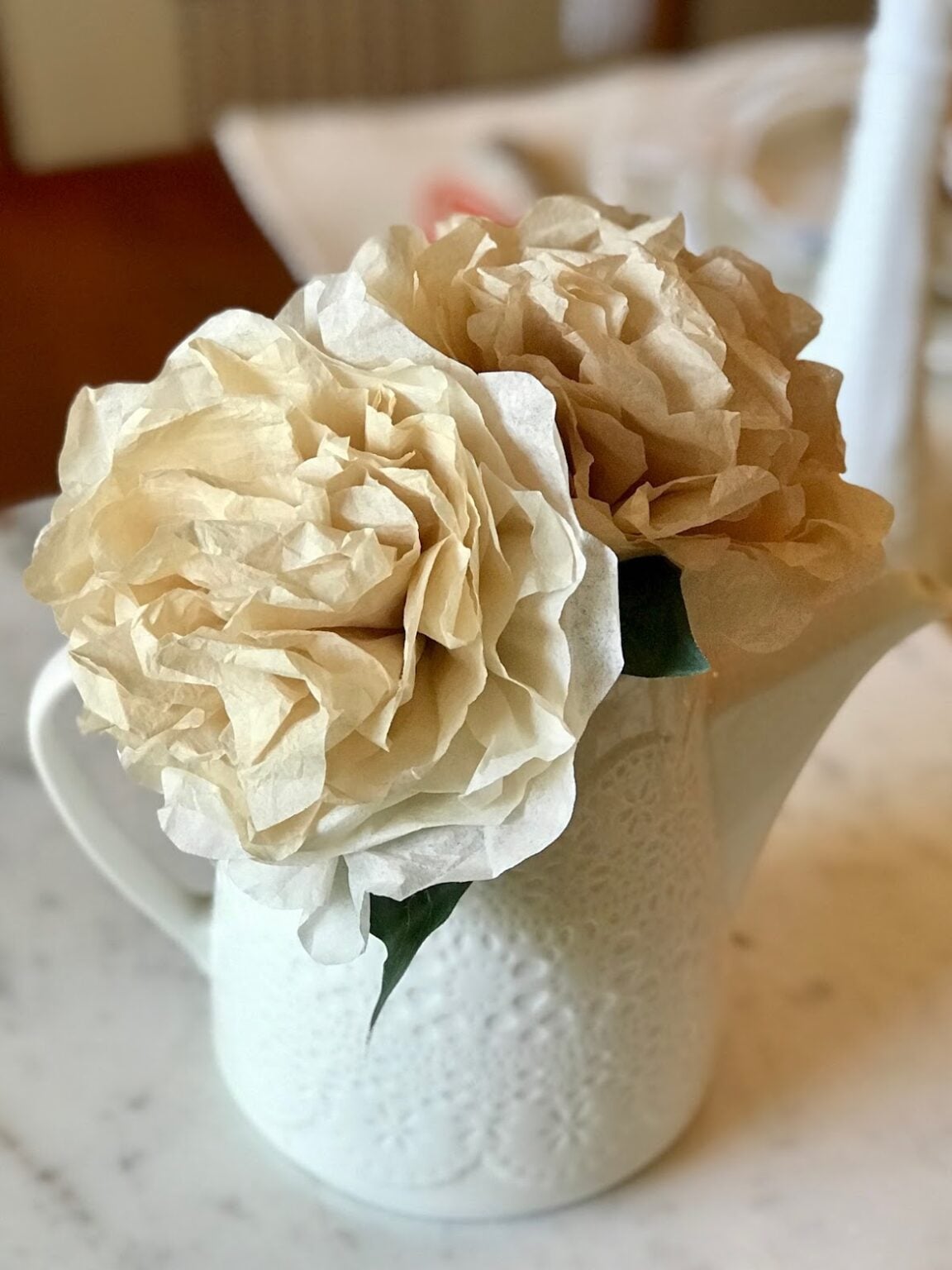 Coffee Filter Flowers are GORGEOUS for Spring (Easy DIY Steps!)