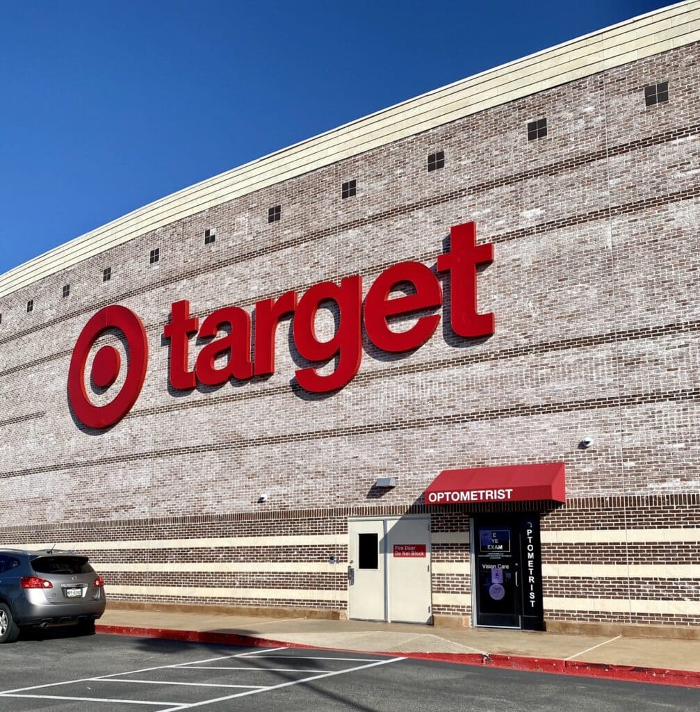 Stores Closed on Thanksgiving 2025 - Walmart, Target, and More!
