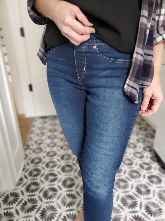 We found the *NEW* Amazon Magic Jeans (And they're only $23!)