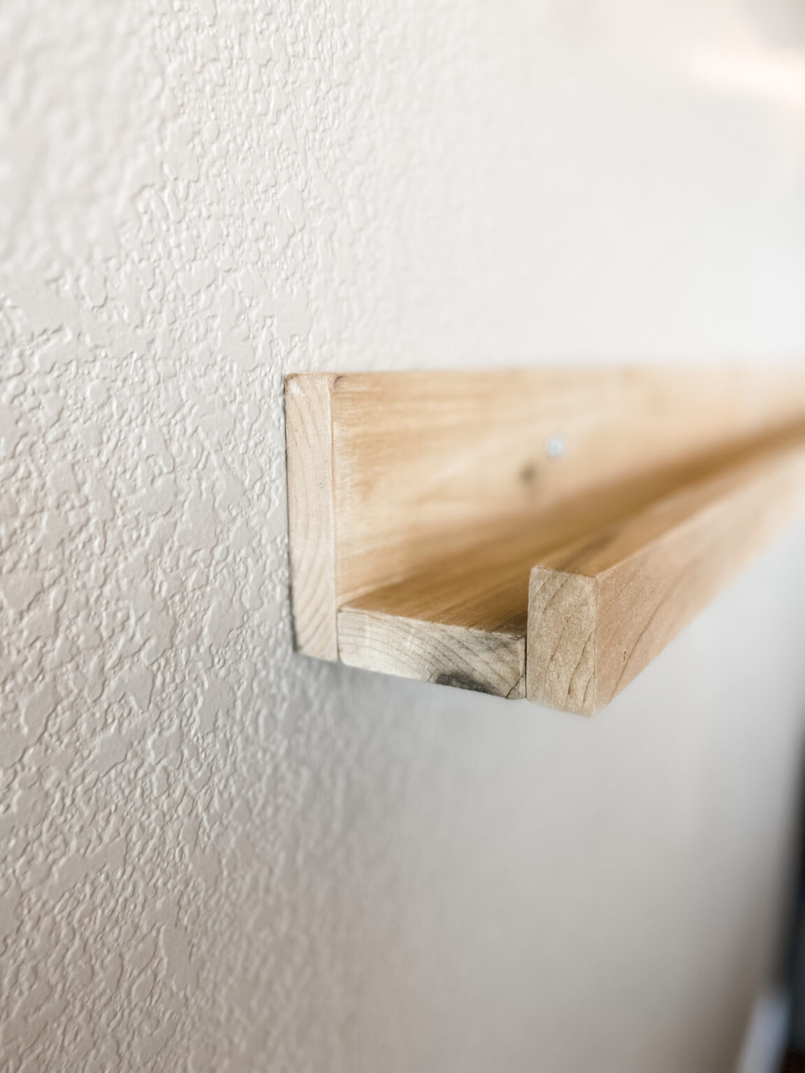 DIY Picture Ledge (The PERFECT Way to Display Photos!)