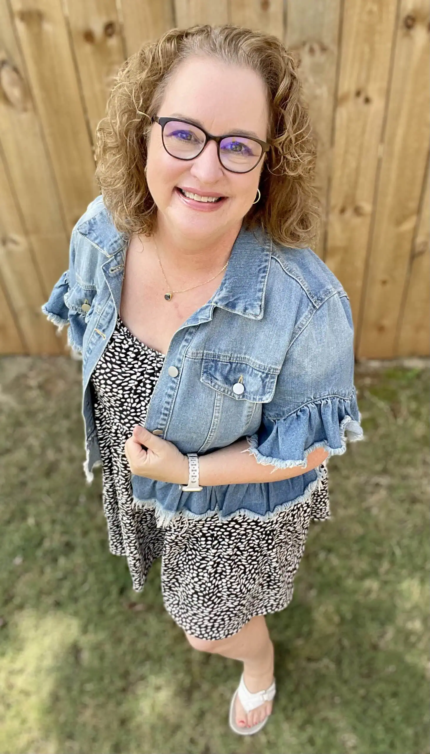 Women's Denim Jacket Sale (A Wardrobe Staple - Stylish All Year!)