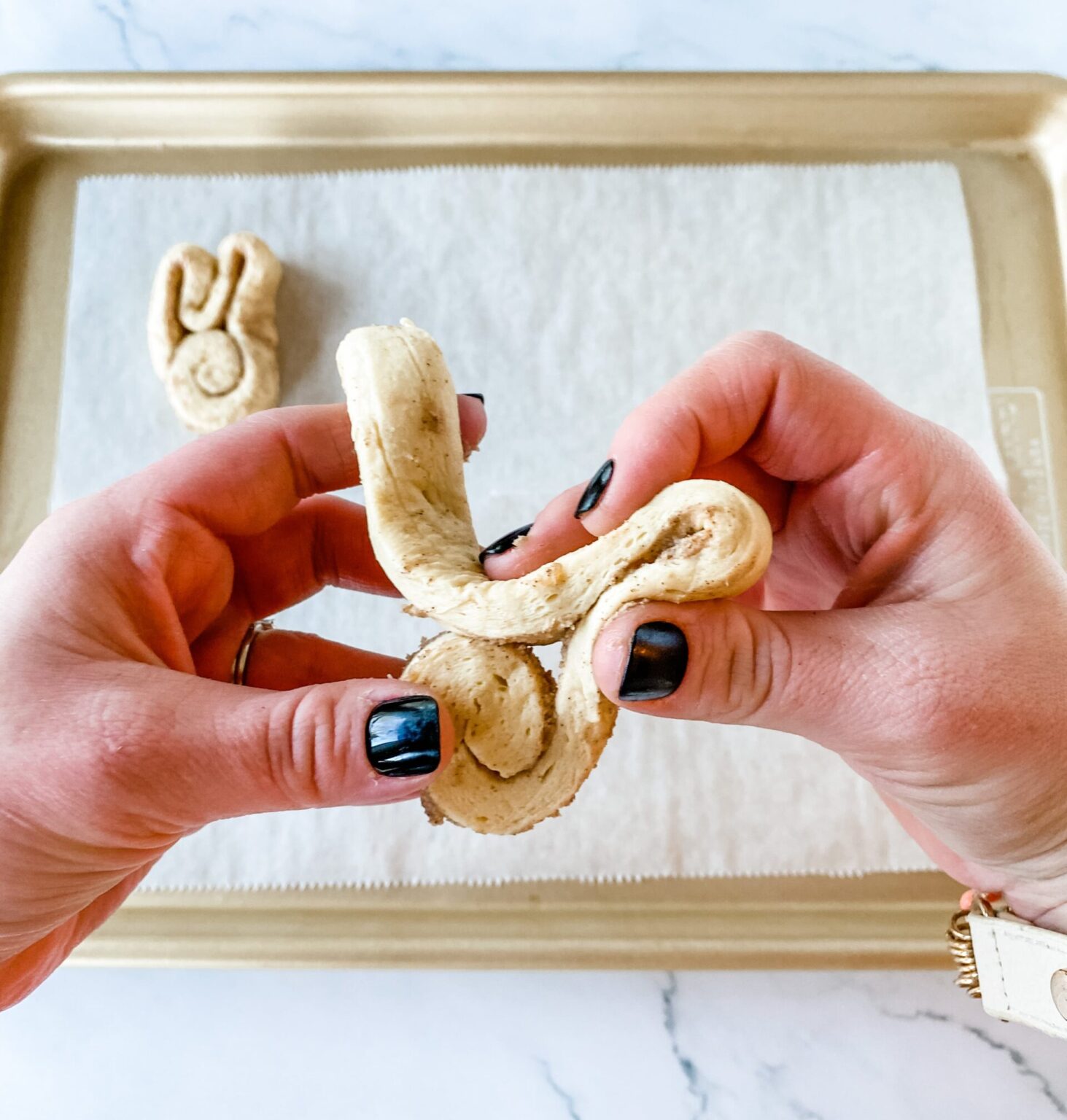 Cinnamon Roll Bunnies (SO CUTE For Easter Breakfast!)