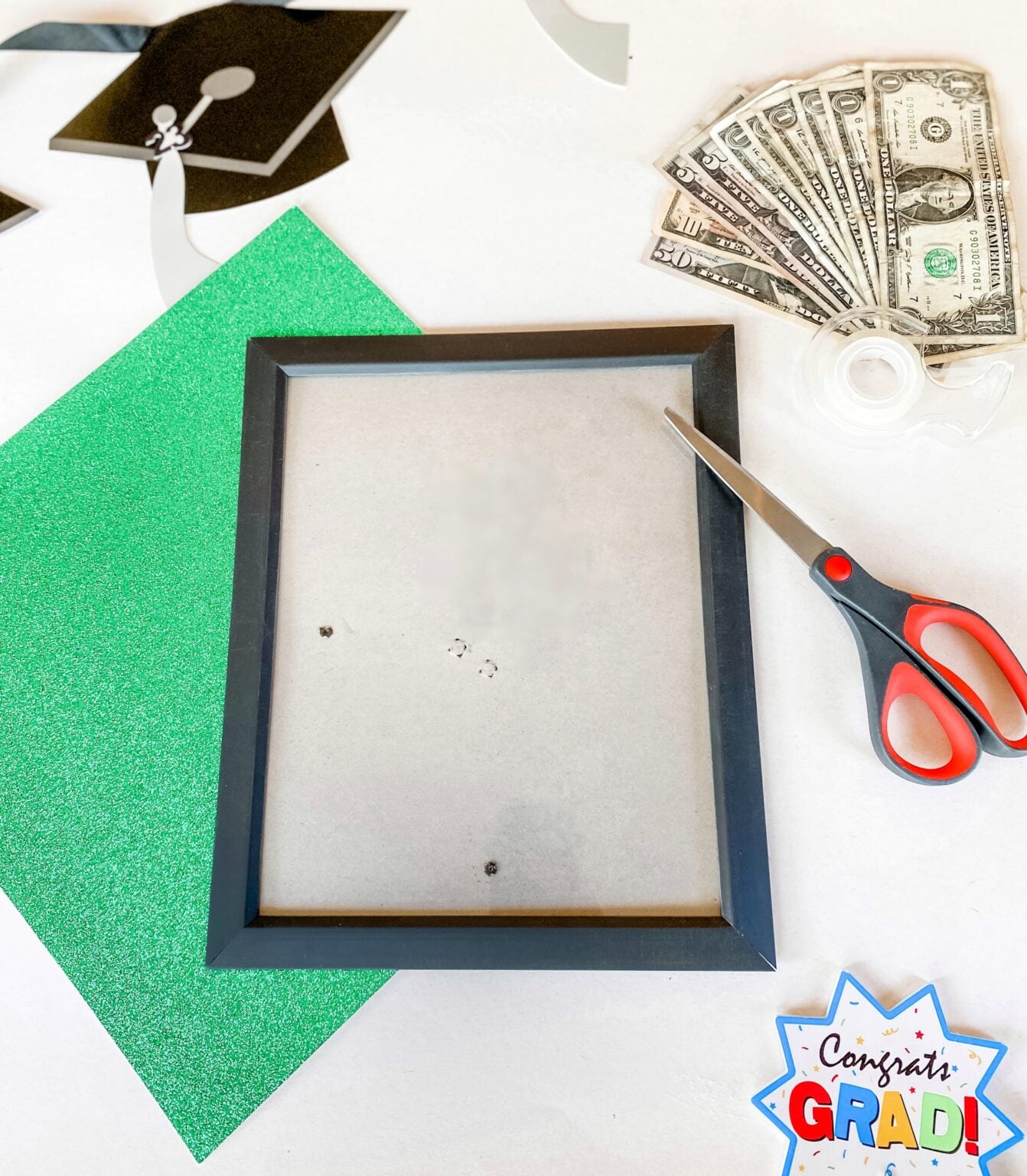 Graduation Money Gift Ideas - Try This Picture Frame Money Gift!