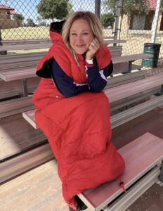 This Ultimate Stadium Sak will Keep You COZY in the Stands!