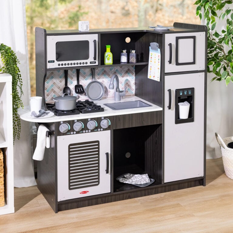 Melissa & Doug Wooden Pretend Play Kitchen Under $130 (Reg. $280)