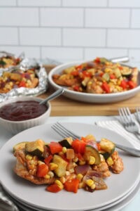Barbecue Chicken & Veggie Packets - So Easy and Delicious!