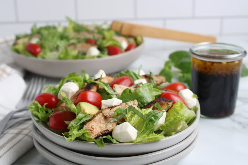 You HAVE to Make this Chicken Caprese Salad!