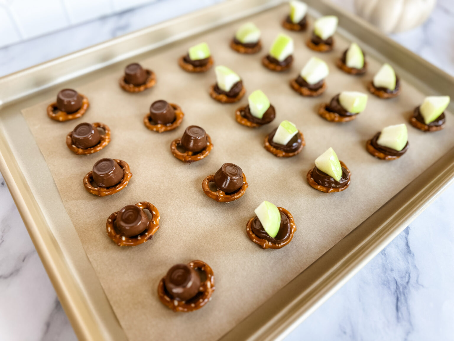 Easy Fall Snack - Caramel Apple Bites