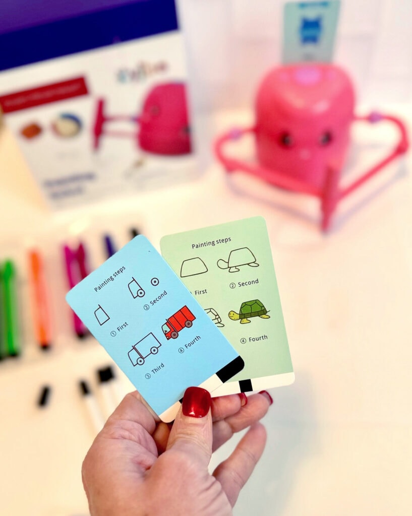 Robot Drawing Toy - Fun for Kids Who Love to Color & Draw!