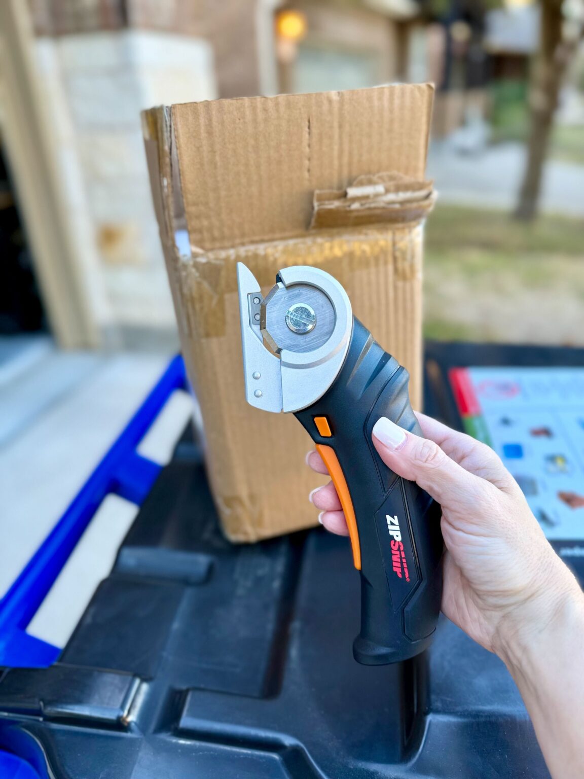 The WORX Rotary Cutter is Great for Cutting Fabric, Boxes & More