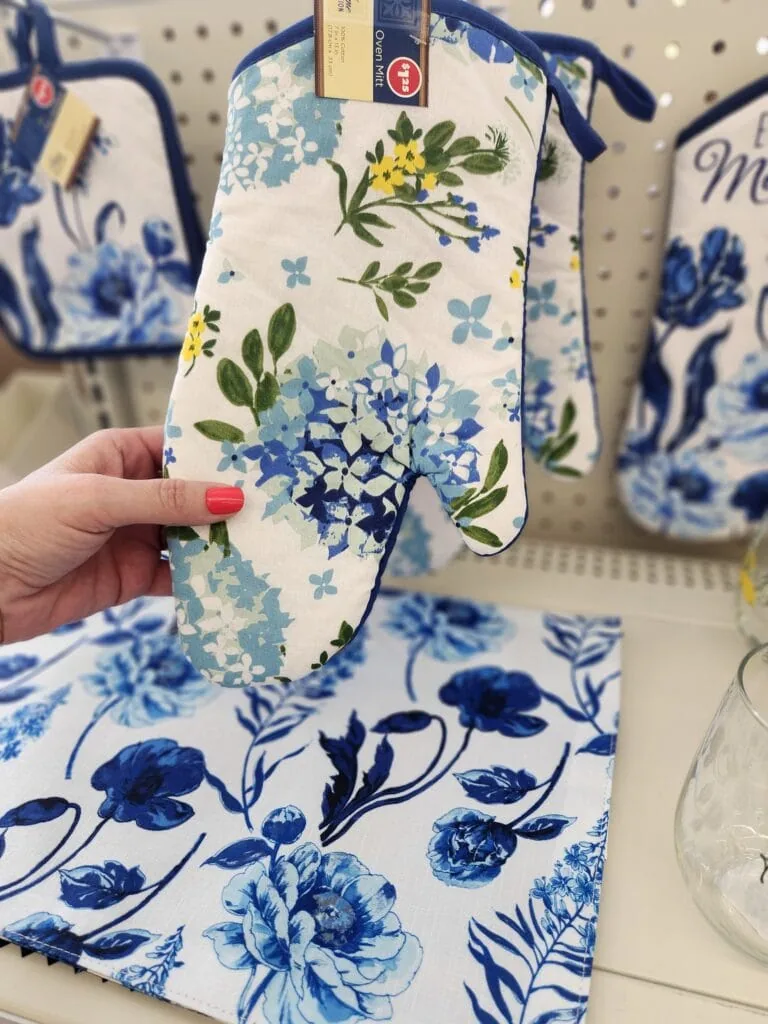 Dollar Tree Dishes - CUTE New Plates, Bowls, Glasses, & More!