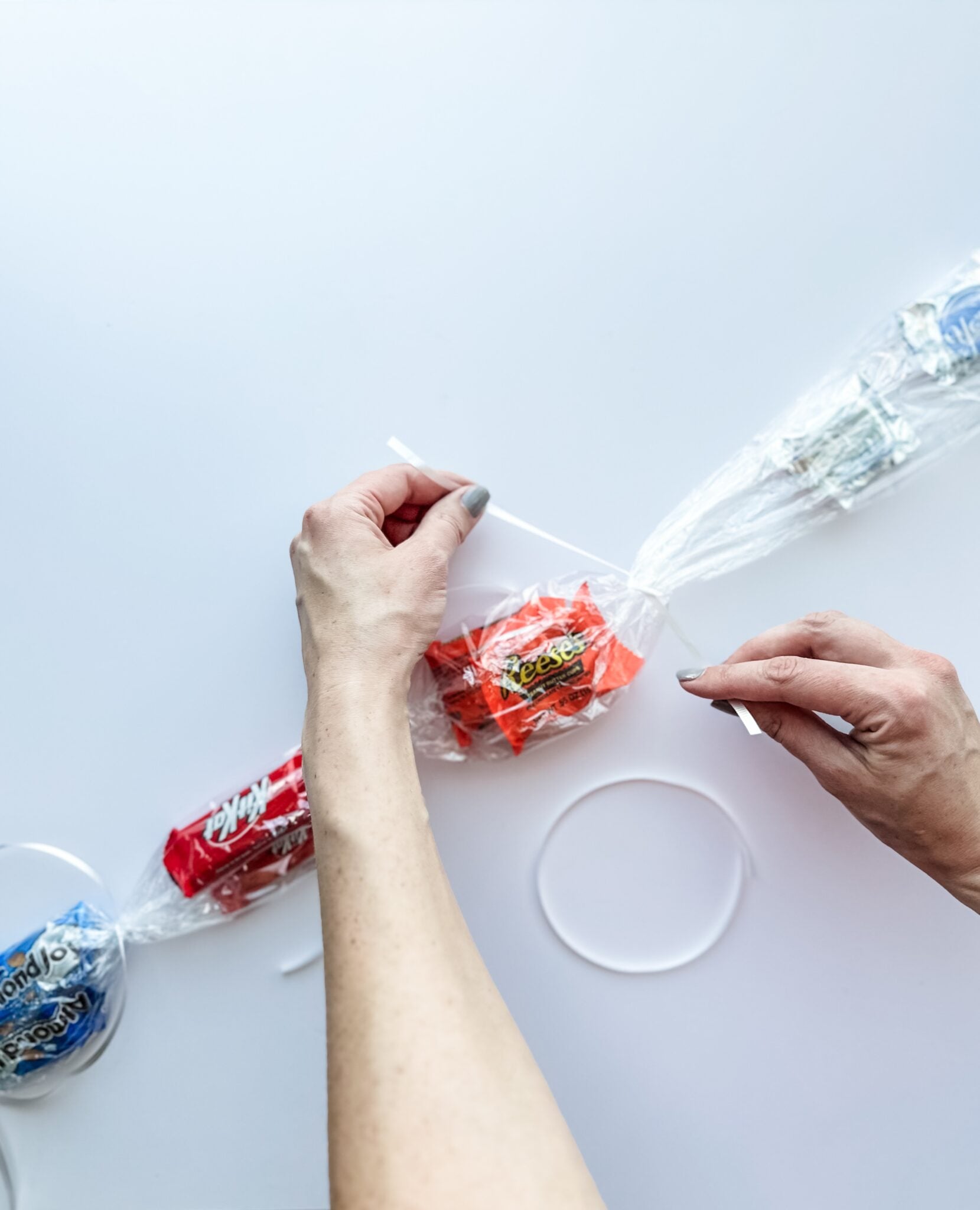 DIY Candy Lei - A "Sweet" Gift for Grads!