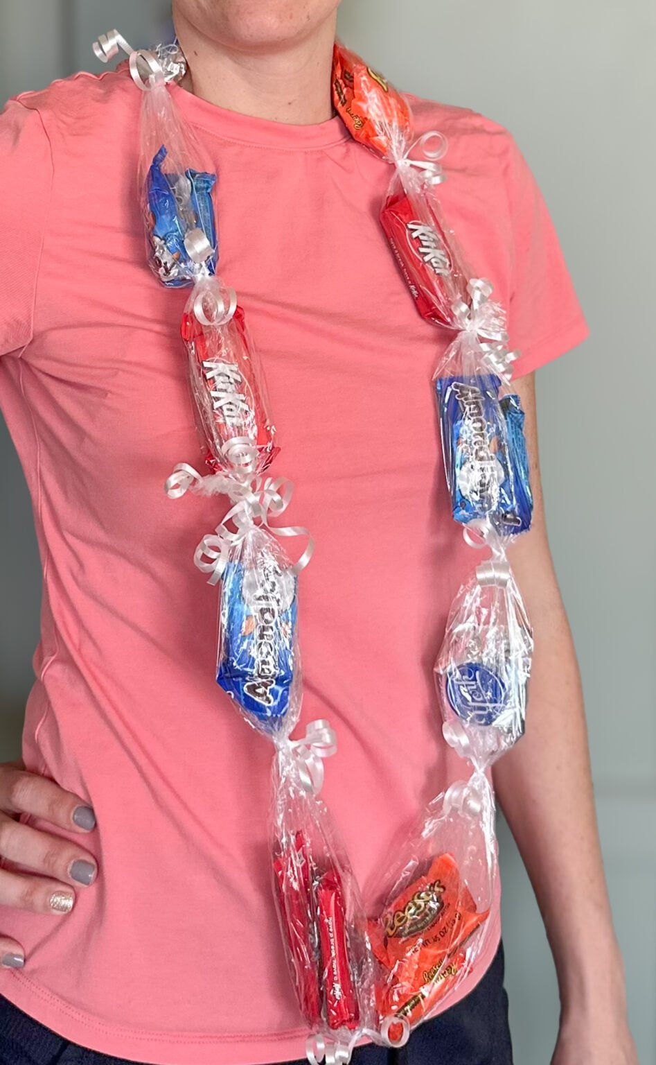 DIY Candy Lei - A "Sweet" Gift for Grads!