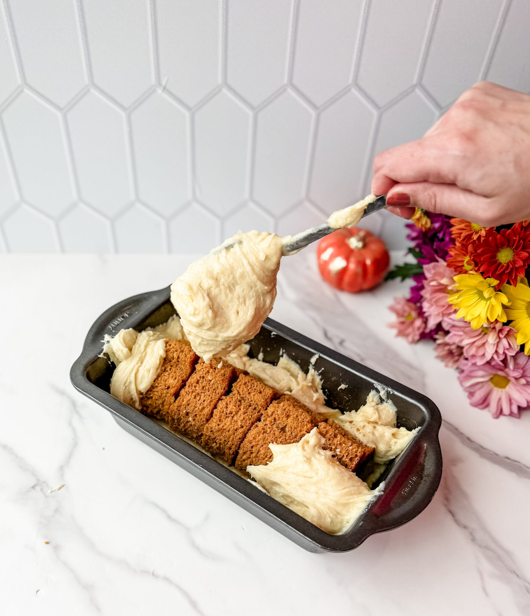 Peek-A-Boo Pumpkin Pound Cake is So Sweet!
