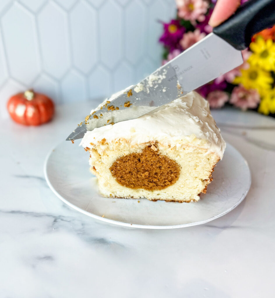 Peek-A-Boo Pumpkin Pound Cake is So Sweet!
