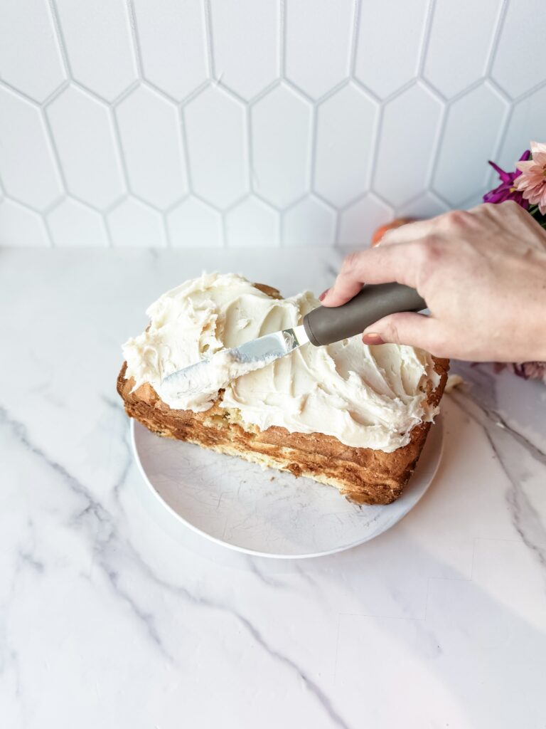 Peek-A-Boo Pumpkin Pound Cake is So Sweet!